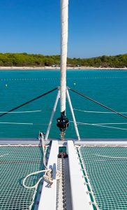 Catamaran net for your cruise or regattas sailboats
